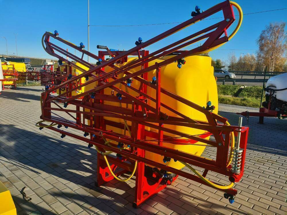 Купити Обприскувач навісний 1000 л штанга 16 м плаваюча (насос ...